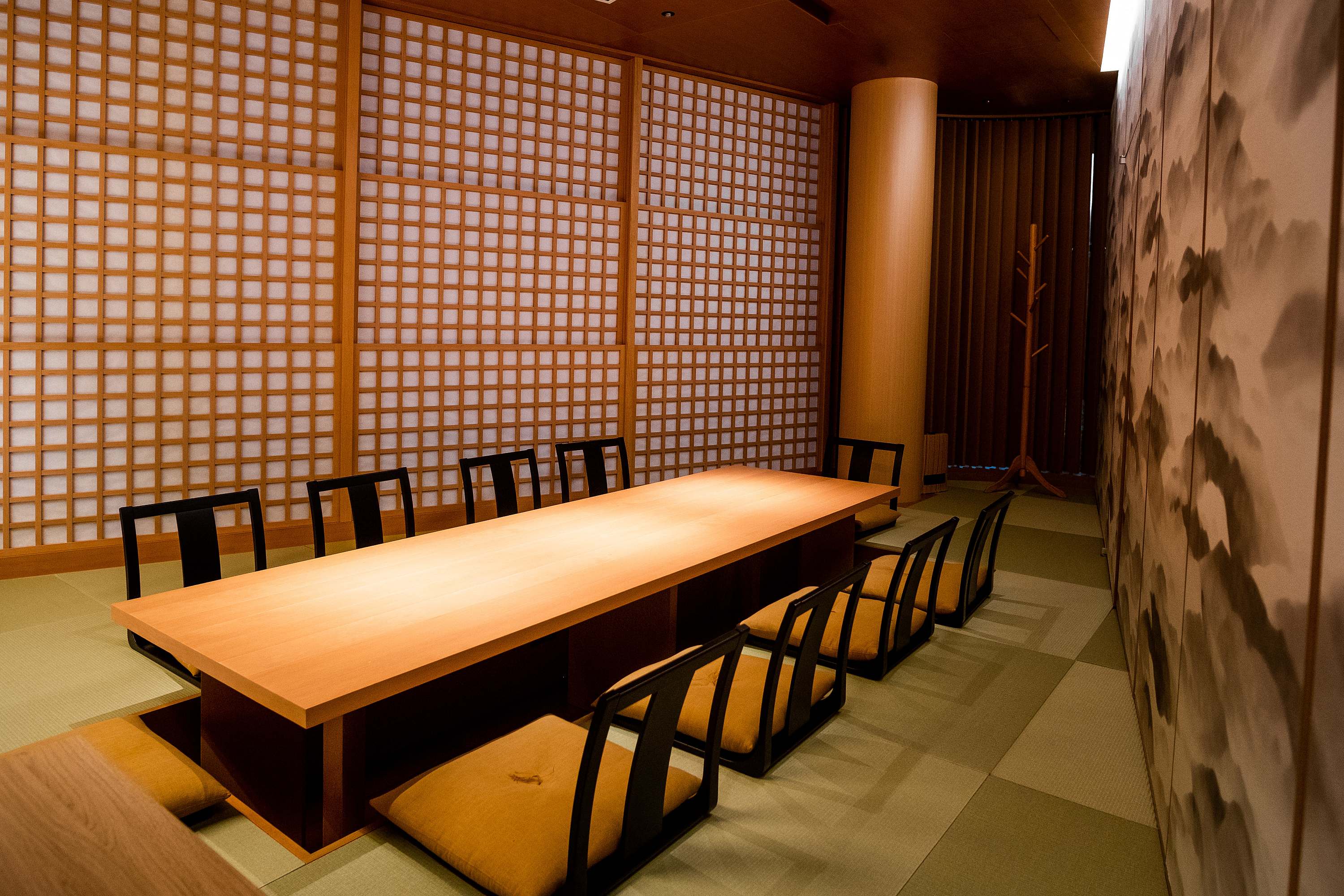 Tatami Room Dining in Niseko | Kumo Restaurant